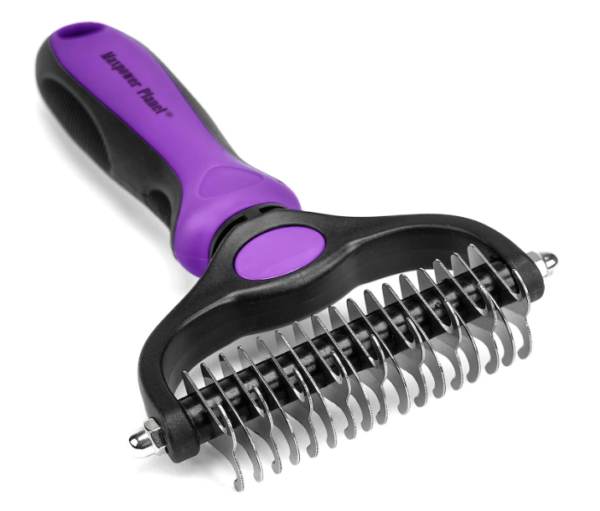 7 Best Brushes for German Shepherds (And Which to Avoid)